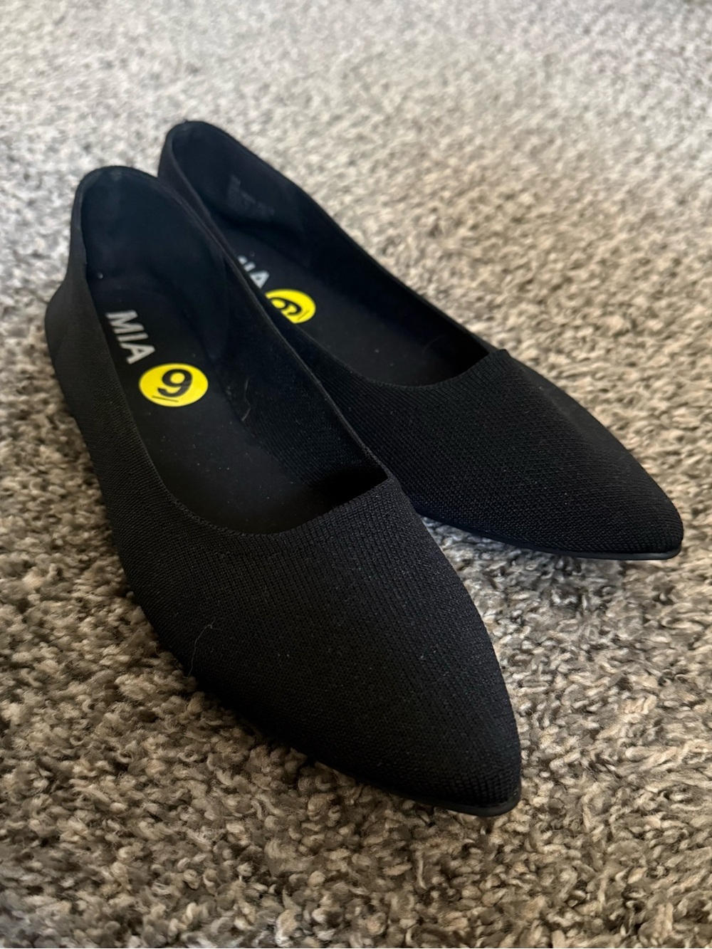 MIA | Shoes | Mia Black Pointed Toe Flats | Poshmark